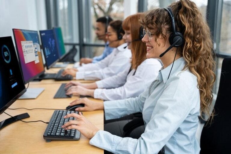 7 Effective Telecom Customer Retention Strategies