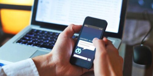 Self Customer Service: Examples, Benefits & Best Practices (2025 Guide)