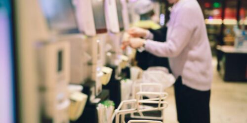 What is Self-Customer Service? Examples, Benefits & Tips